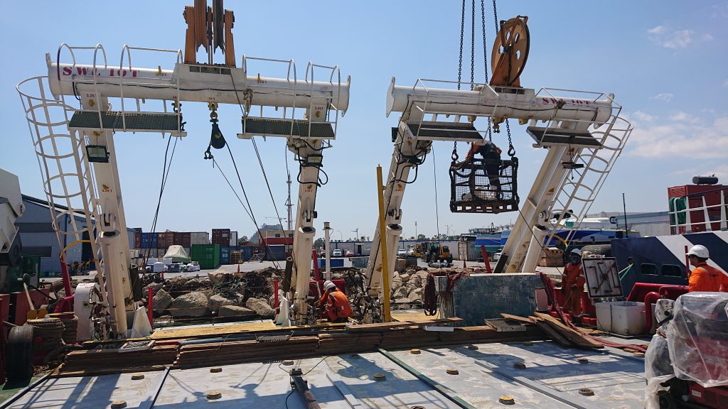 A-Frames, revision of the hydraulics and controls - Muns Techniek